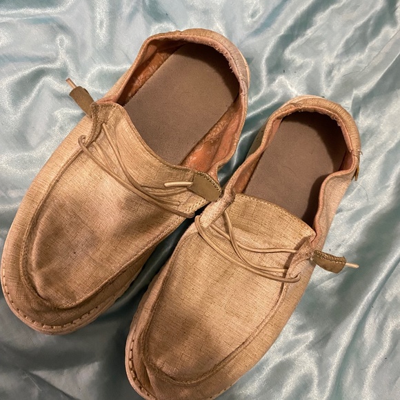 Hey Dude | Shoes | Hey Dudes Size 8 | Poshmark